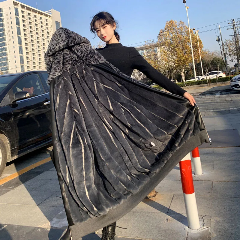 모피 And 가짜 모피 겉옷 양면 캐시미어 여성 모피 코트 2022 겨울 따뜻한 후드 캐주얼 고품질 여성 모피 코트 Jk245인조