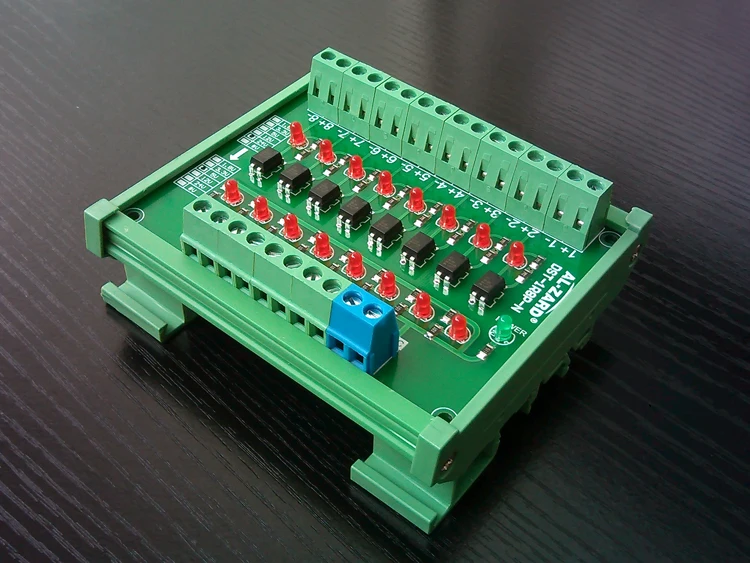 8-channel-photoelectric-isolation-module-PLC-signal-level-voltage ...
