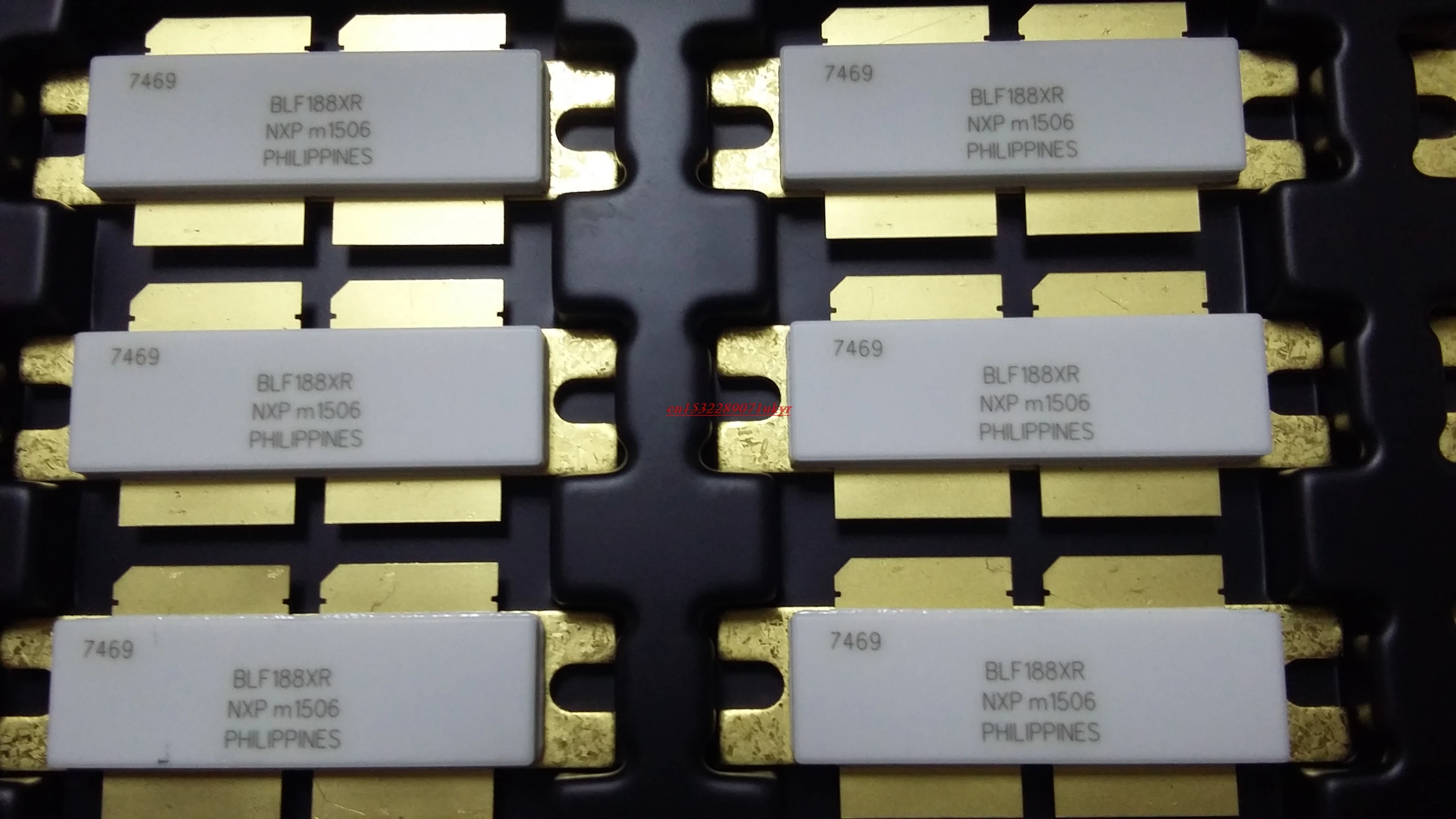 BLF188XR BLF 188XR BLF188 XR LDMOS Transistor Daya 1400W / HF untuk 600 ...