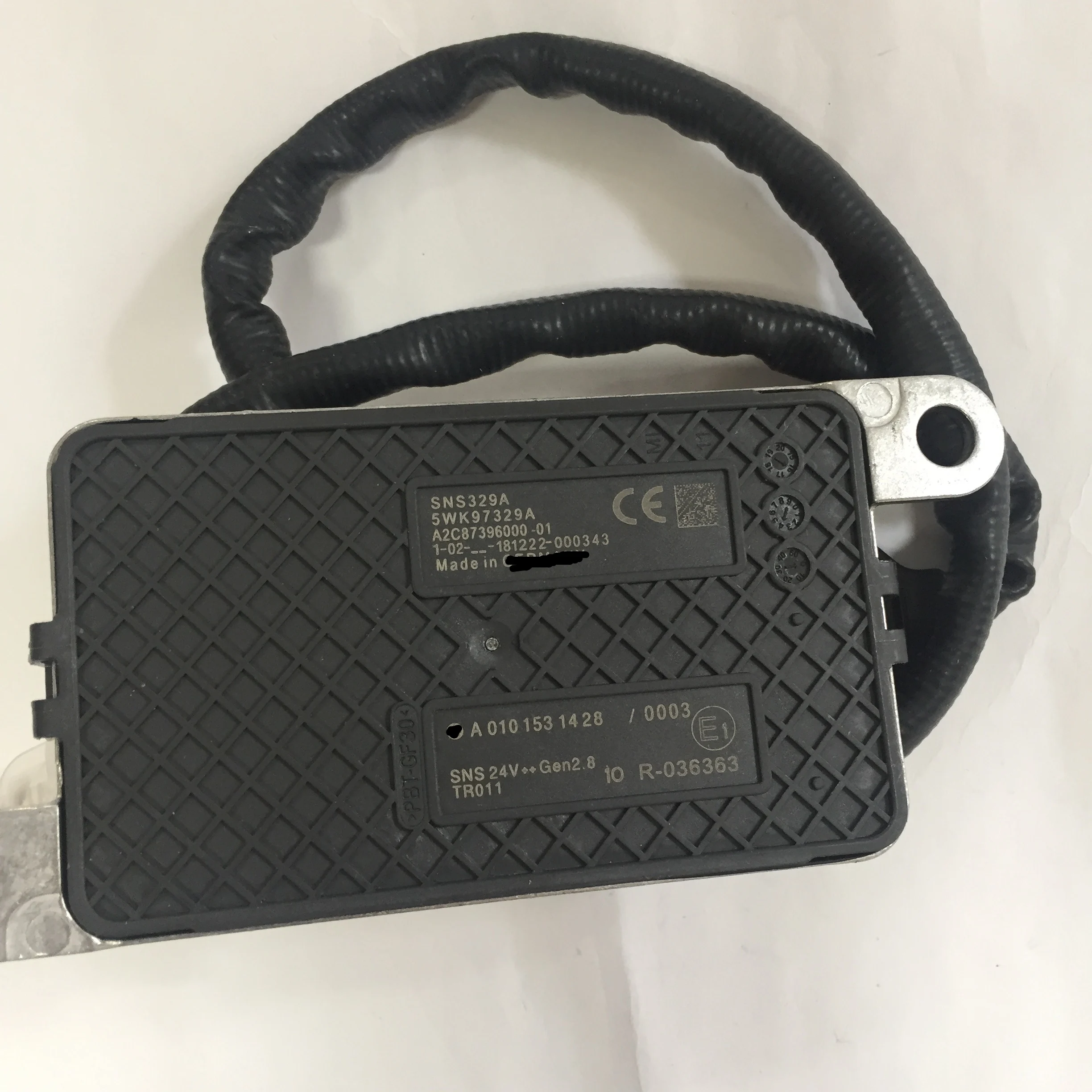 Car 24v Nitrogen Nox Oxygen Sensor 5wk97329a 5wk9 7329a Trcuk ...