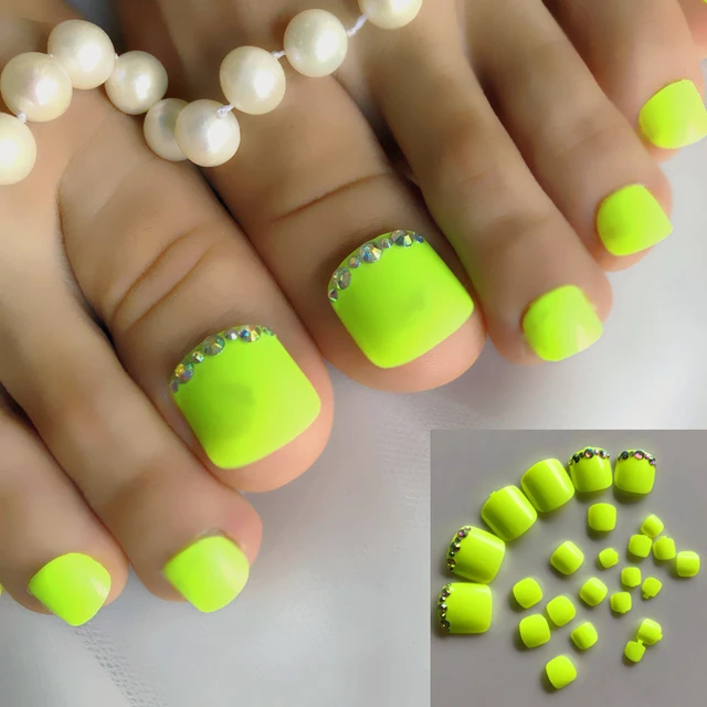 Neon Green Toenails