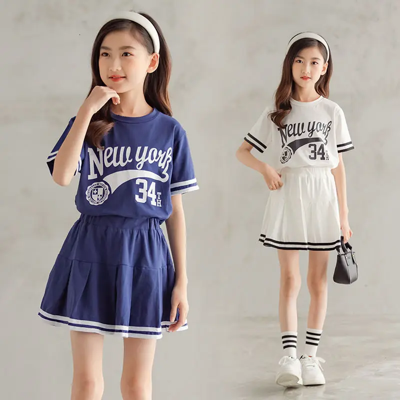 Preppy Outfits For Teenage Girls