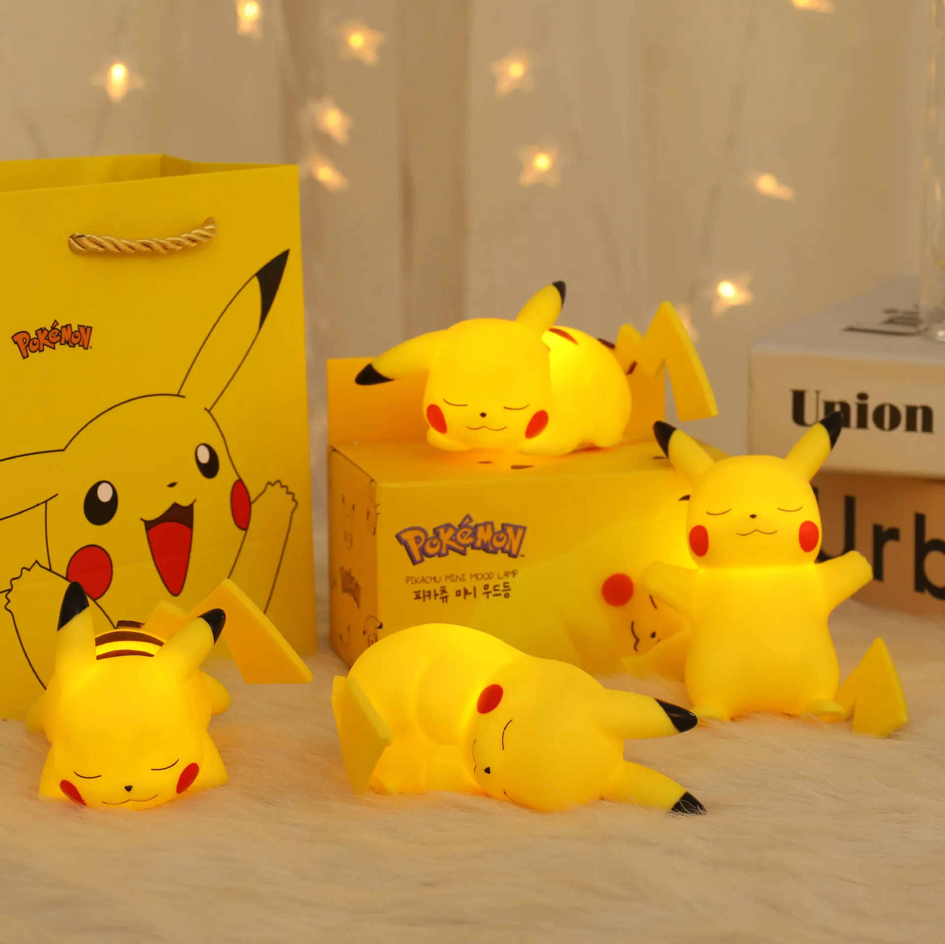 Figurines Cute one of a kind mini PIkachu Art & Collectibles etna.com.pe
