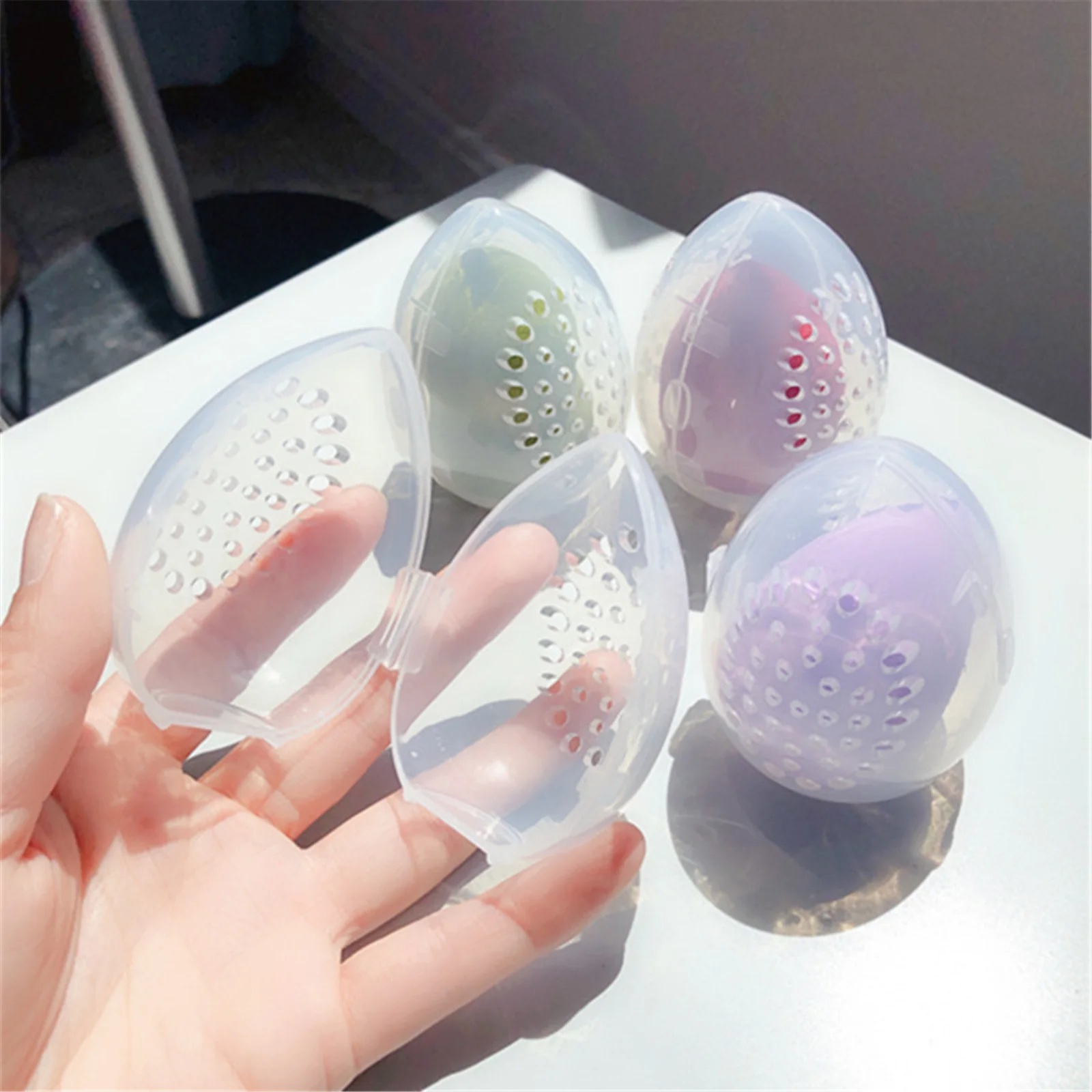 뷰티 스펀지 스탠드 보관 케이스 메이크업 블렌더 퍼프 홀더 빈 화장품 계란 모양 랙 투명 퍼프 건조 상자 신제품 1pc