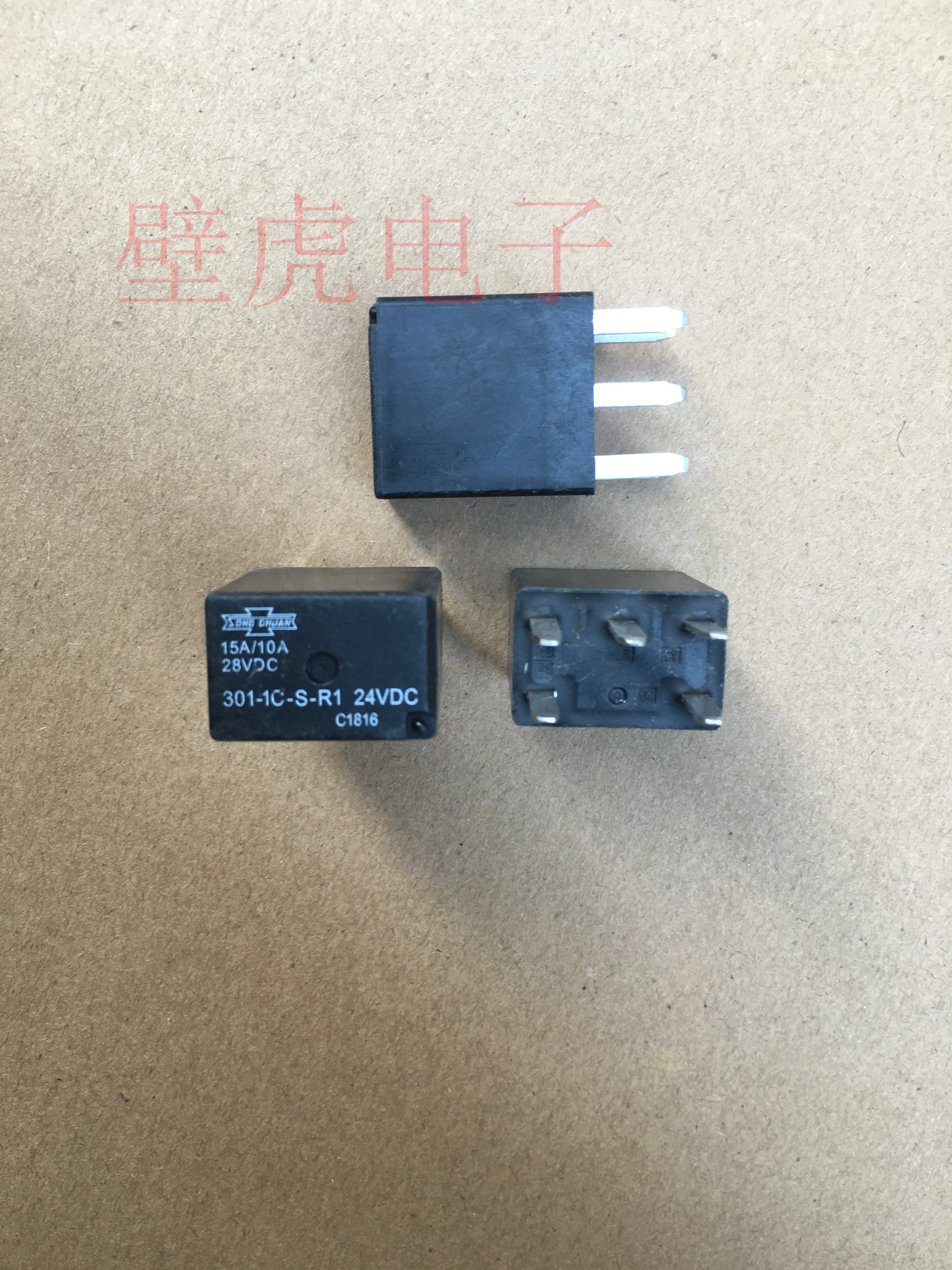 Лавка Старины - Антикварный магазин в Томске, Статуэтки, иконы, монеты ...