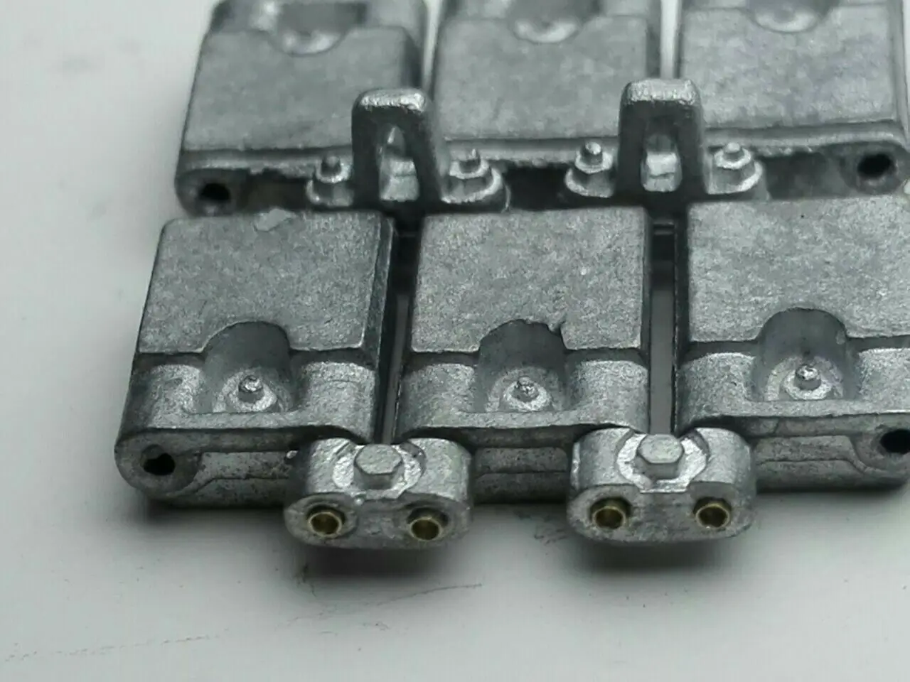 R-Model-3500C-1-35-Metal-Track-Pin-For-modern-U-S-M1A1-A2-Abrams-MBT.jpg