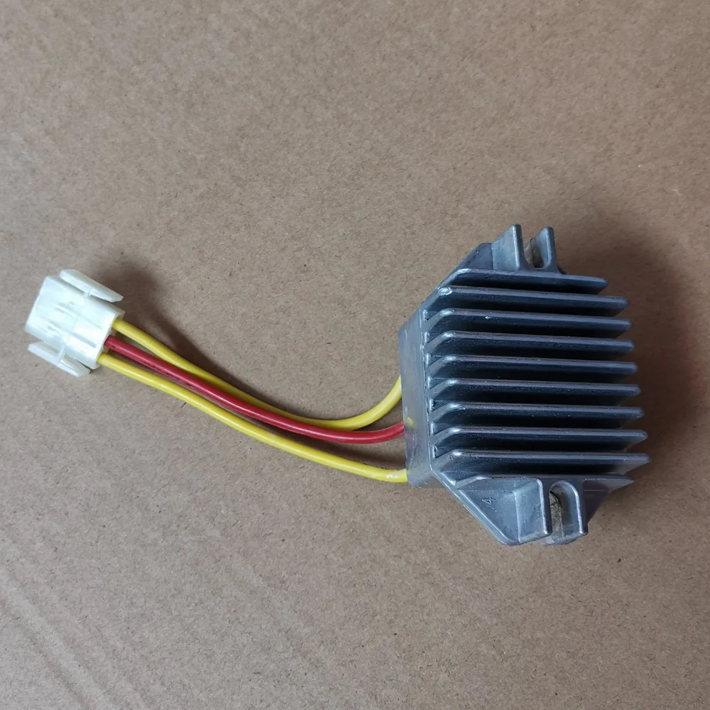 Voltage Regulator Avr Briggs & Stratton 697153, 808297, 20 Amp B ...