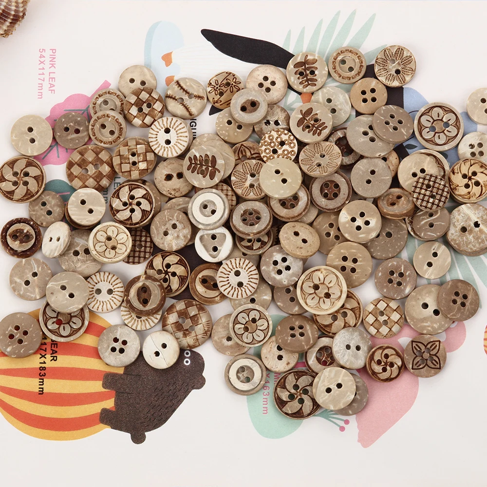 50pcs Mixed Flower Style Carved Wooden Round Sewing Buttons DIY Craft ...