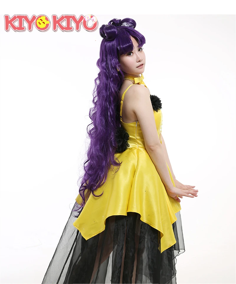 Sailor Moon Luna Cosplay