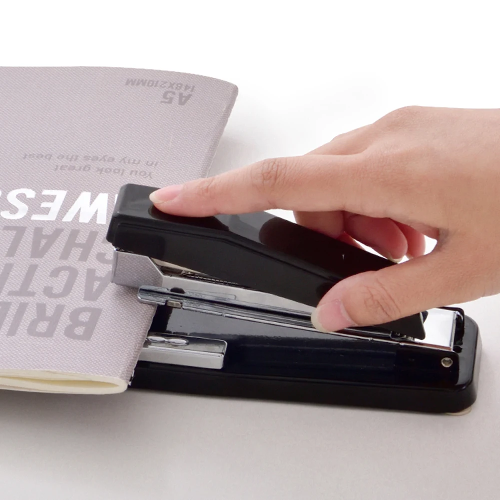 360 Degree Rotating Stapler School Desktop Stapler Portable Standard ...