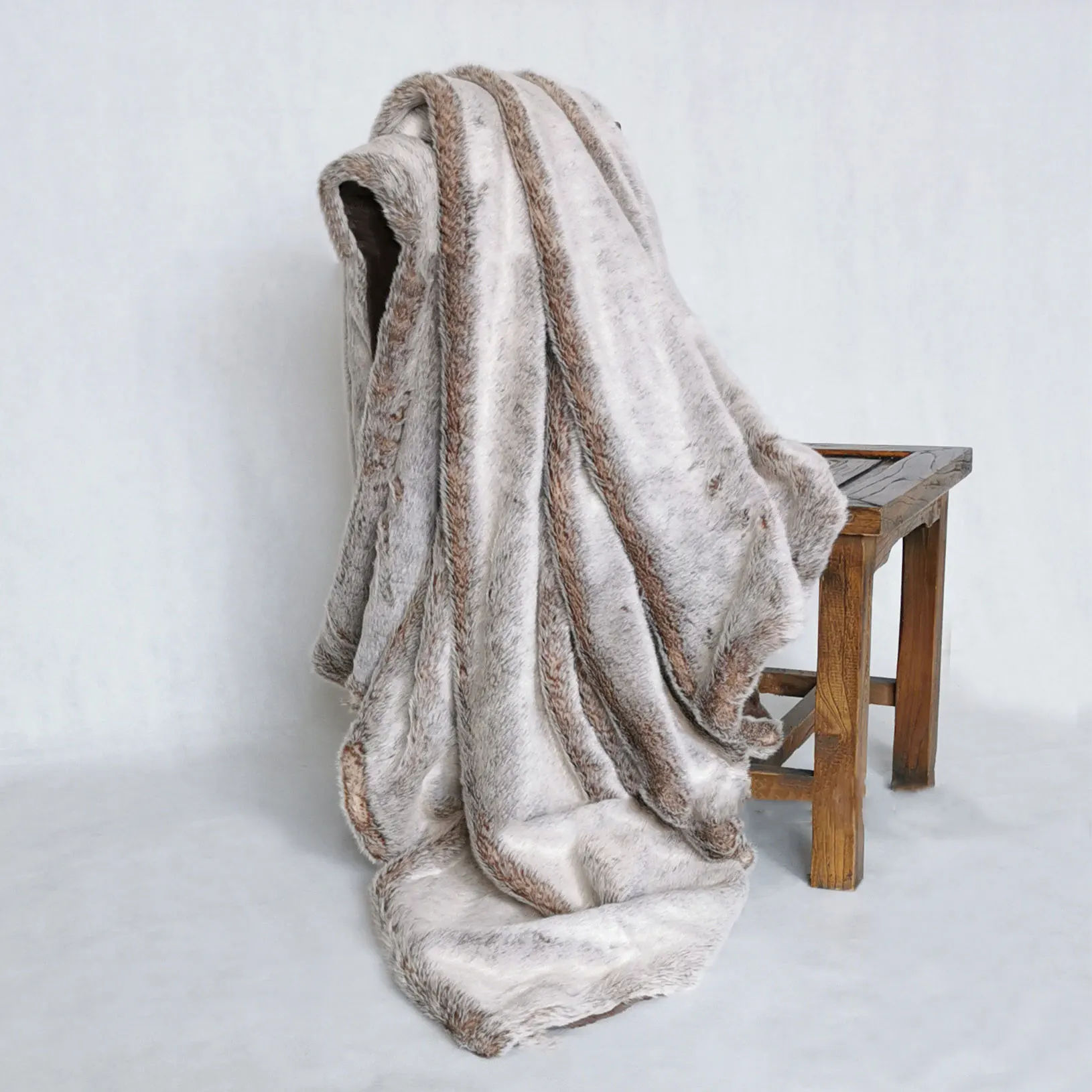 Faux wool blanket thickened double layer faux fur long hair warm lining ...