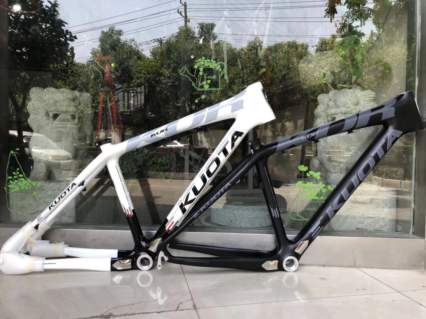 Italy Kuota Kor Mountain Bike Frame 135x27.5x19 Quick Release - Bicycle ...