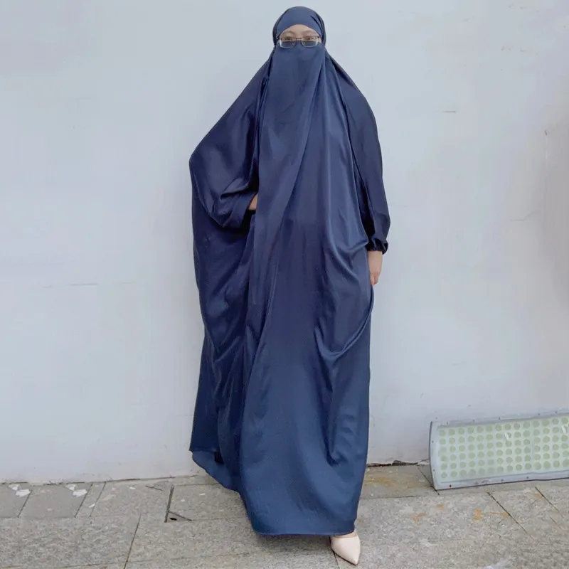 Abito Da Sposa Musulmano Con Niqab