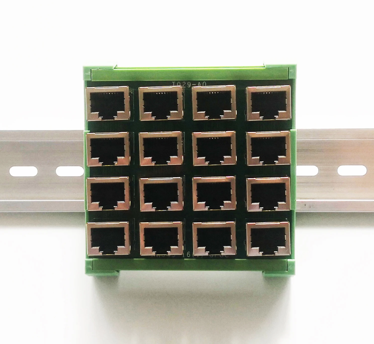 16-Way RJ45 8P8C Cable Sharing Module DIN Rail Mounting Vertical ...