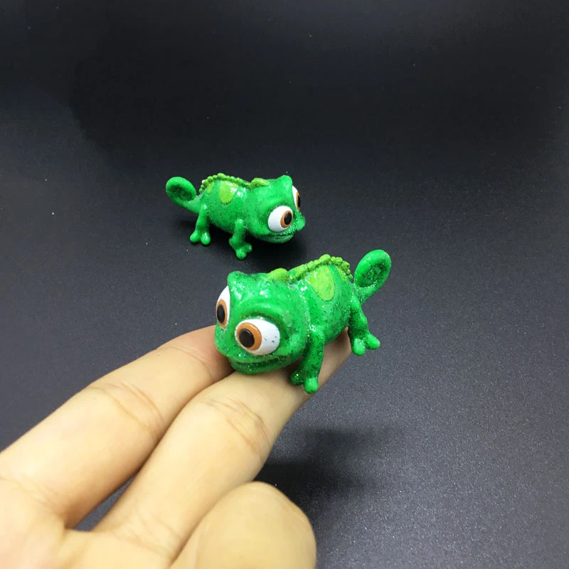 Disney Anime Tangled Mini Size Rapunzel Action Figure Toys Pascal the ...