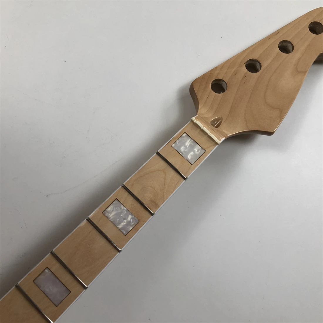 4-String-Electric-Guitar-Bass-Neck-20Fret-34inch-Maple-Fingerboard ...
