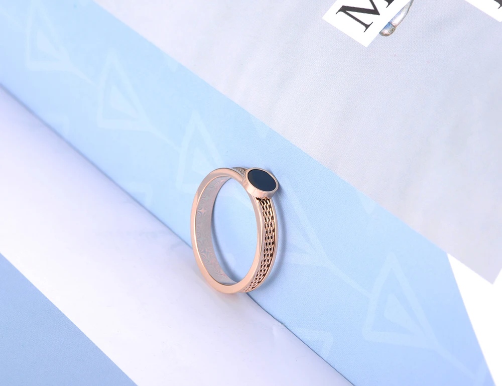 Black Trendy Rotatable Titanium Stainless Steel Ring | Muduh Collection