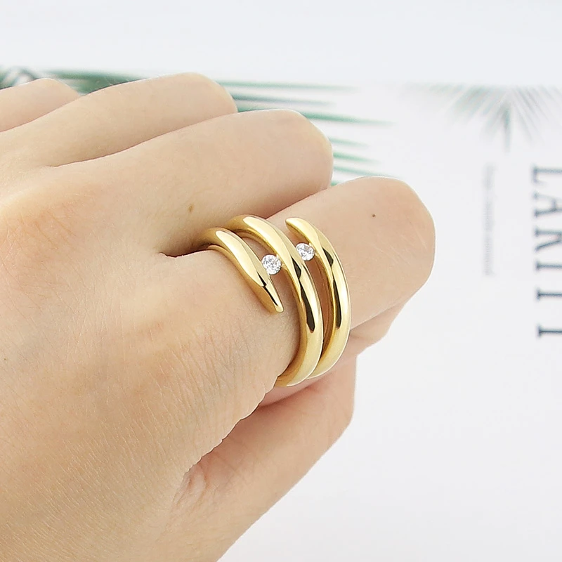 HOT Unique Design Titanium Steel Three Circle Clamp Two Zircon Ring For ...