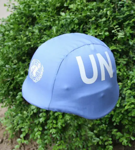 tomwang2012. US UNITED NATIONS PEACEKEEPING FORCE TACTICAL M88 HELMET ...