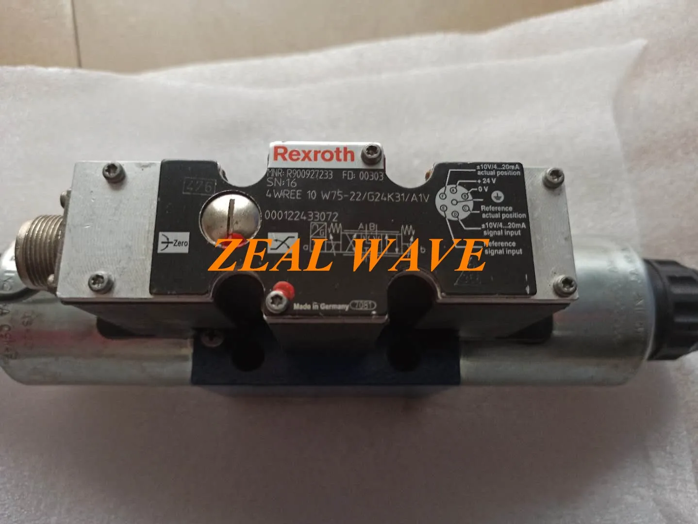 4WREE-10-W75-22-G24K31-A1V-Rexroth-R900927233.jpg