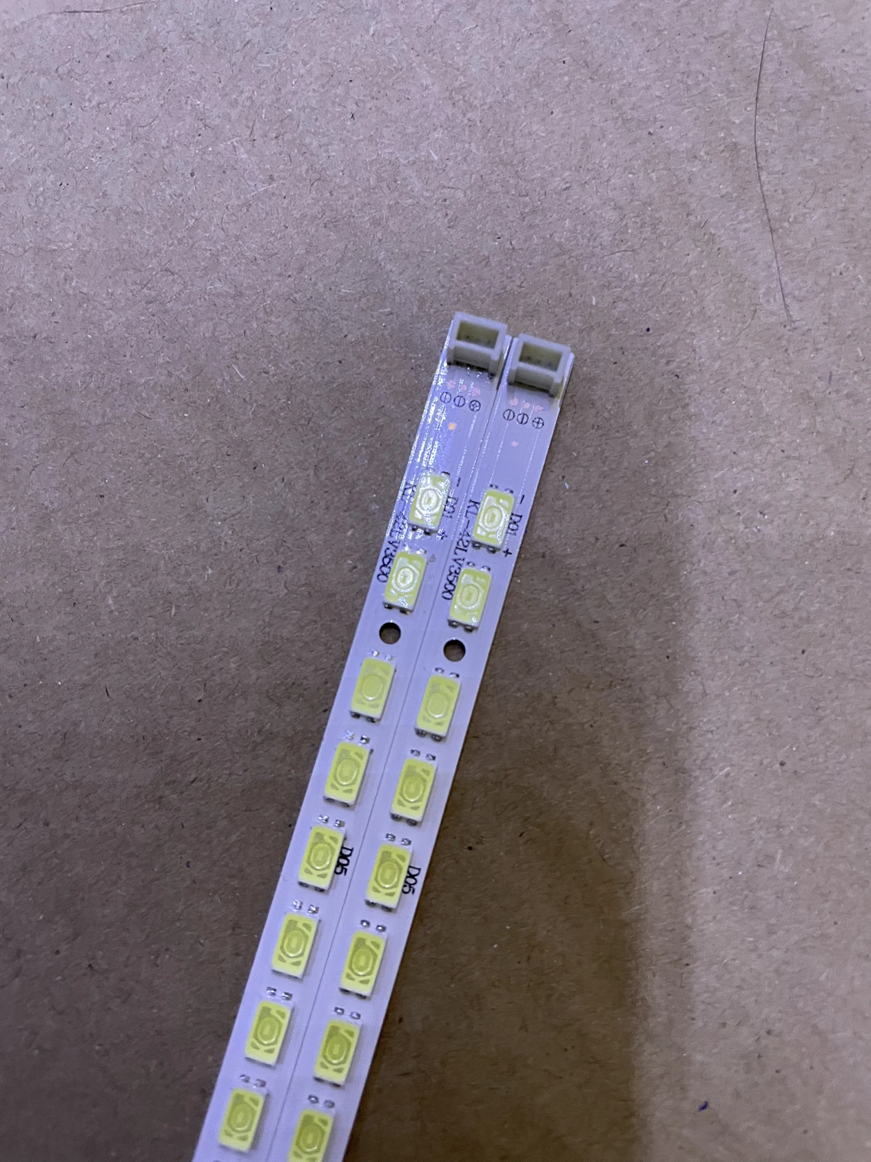 새로운 2 개/몫 478MM 60leds para TCL42 "TV 42PFL5300 42P21FBD 74.42T13! 001 ...
