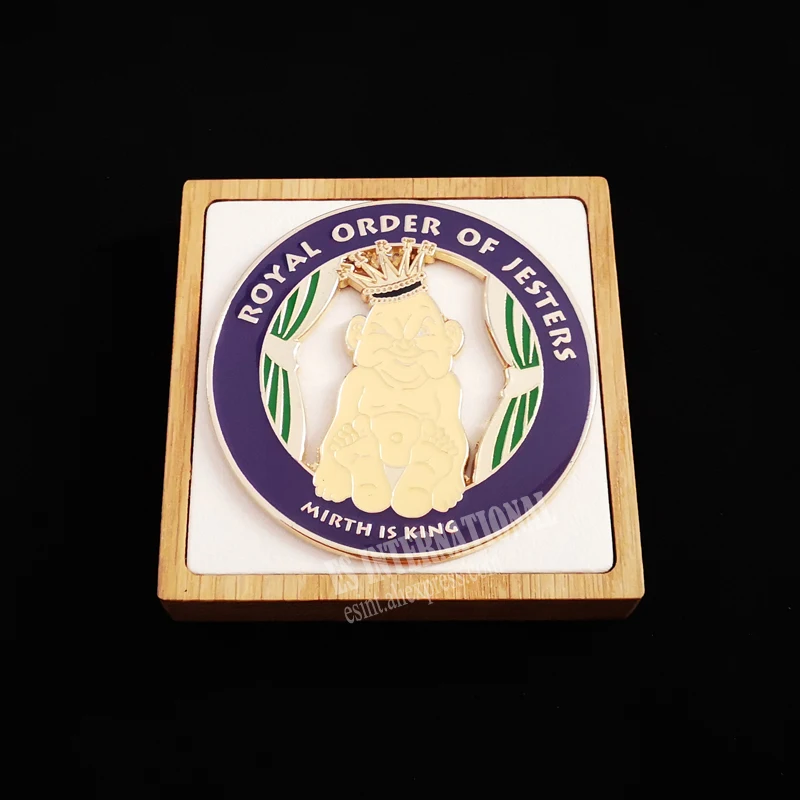 Masonic สัญลักษณ์รถ "ROYAL ORDER JESTERS MIRTHIS KING" ป้าย Mason ...