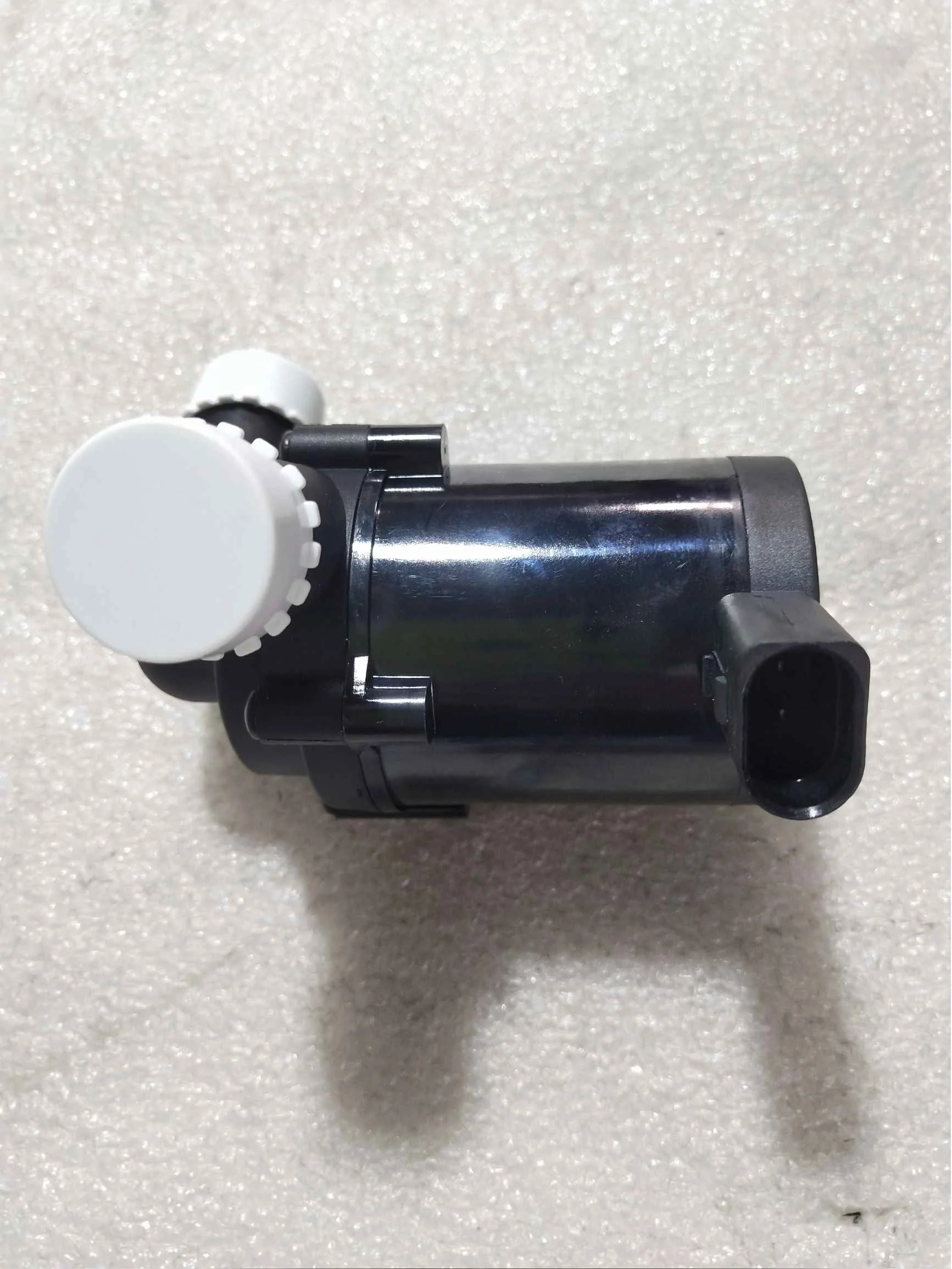 Good quality Additional Auxiliary Water Pump For V W T ouareg OEM ...