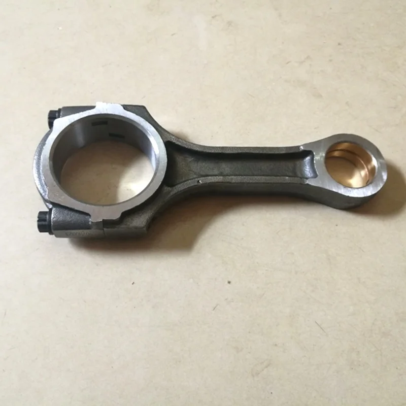 13201-64032-for-2C-engines-spare-parts-connecting-rod.jpg