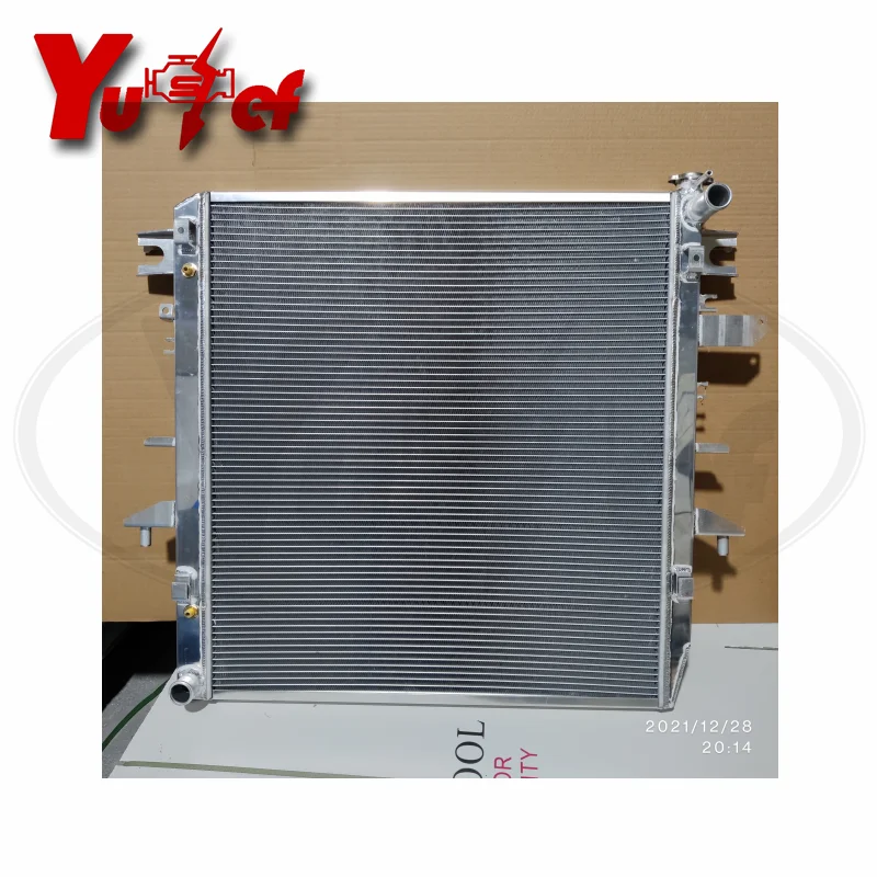 ALUMINUM RADIATOR For Nissan Patrol Y62 Armada Infiniti QX56 QX80 21410 ...