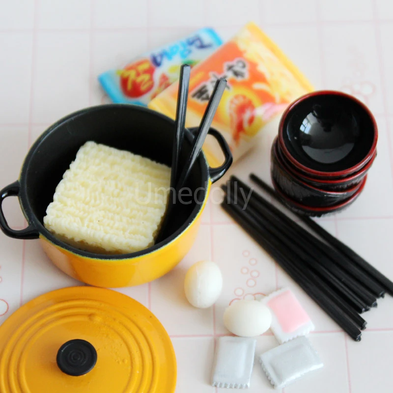 Cute Mini 1:12 Scale Dollhouse Miniature Instant Noodles Bowl Pot ...