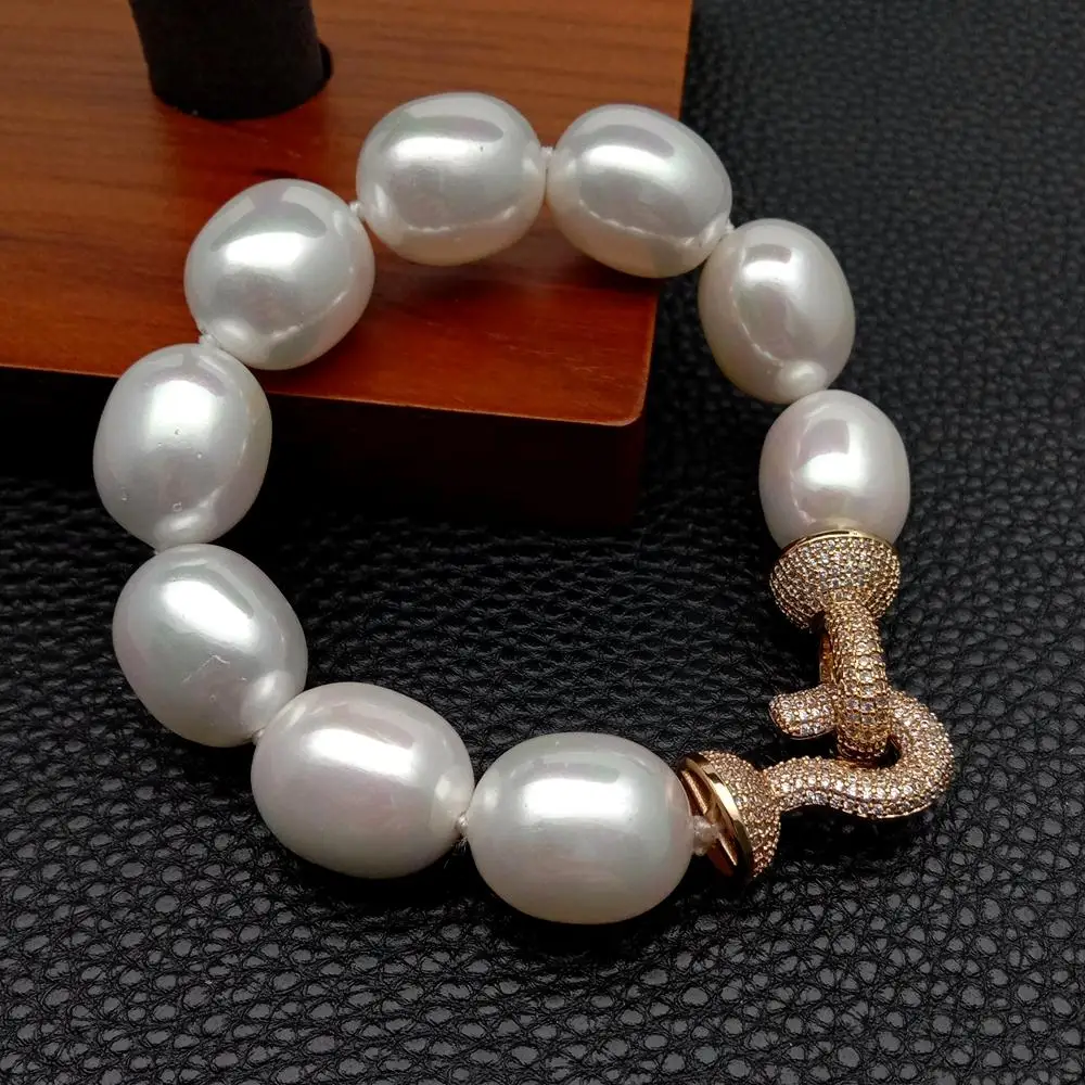 Y-YING-White-Sea-Shell-Pearl-Egg-Shape-Bracelet-Cz-Pave-Clasp-8-5.jpg