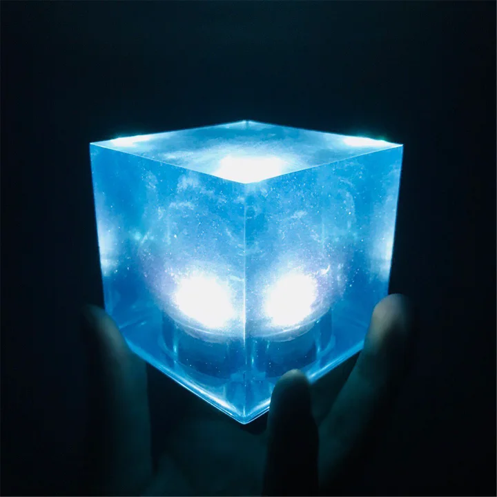 Lokis Tesseract Cube Avengers Infinity Stone Prop Replica with Light ...