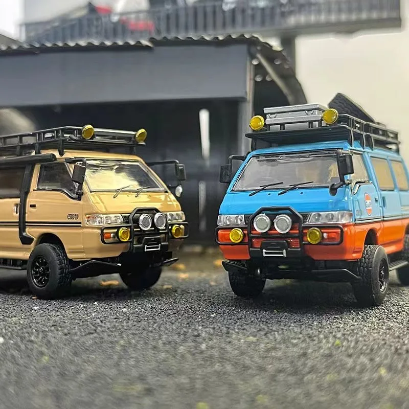 Autobots-modelos-1-64-Delica-Star-Wagon-Van-4x4-Gulf-Sand-Yellow ...