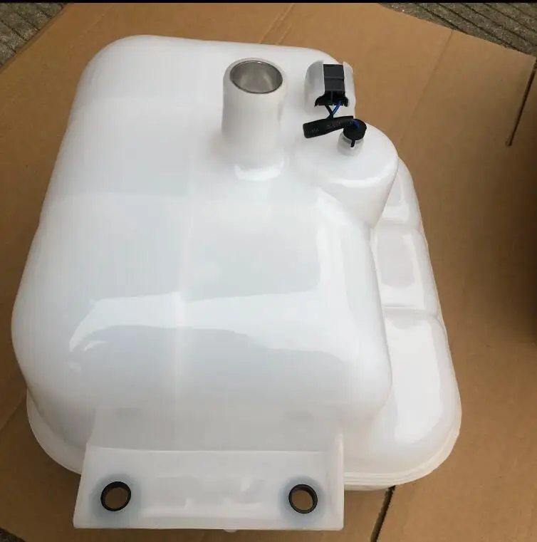 Excavator-Part-EC300D-EC350D-EC300E-D8H-D8K-Engine-Water-Expansion-Tank ...