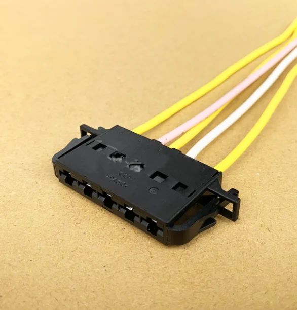 Genuine-new-fan-resistor-plug-for-Peugeot-408-308-4008-3008-5008 ...