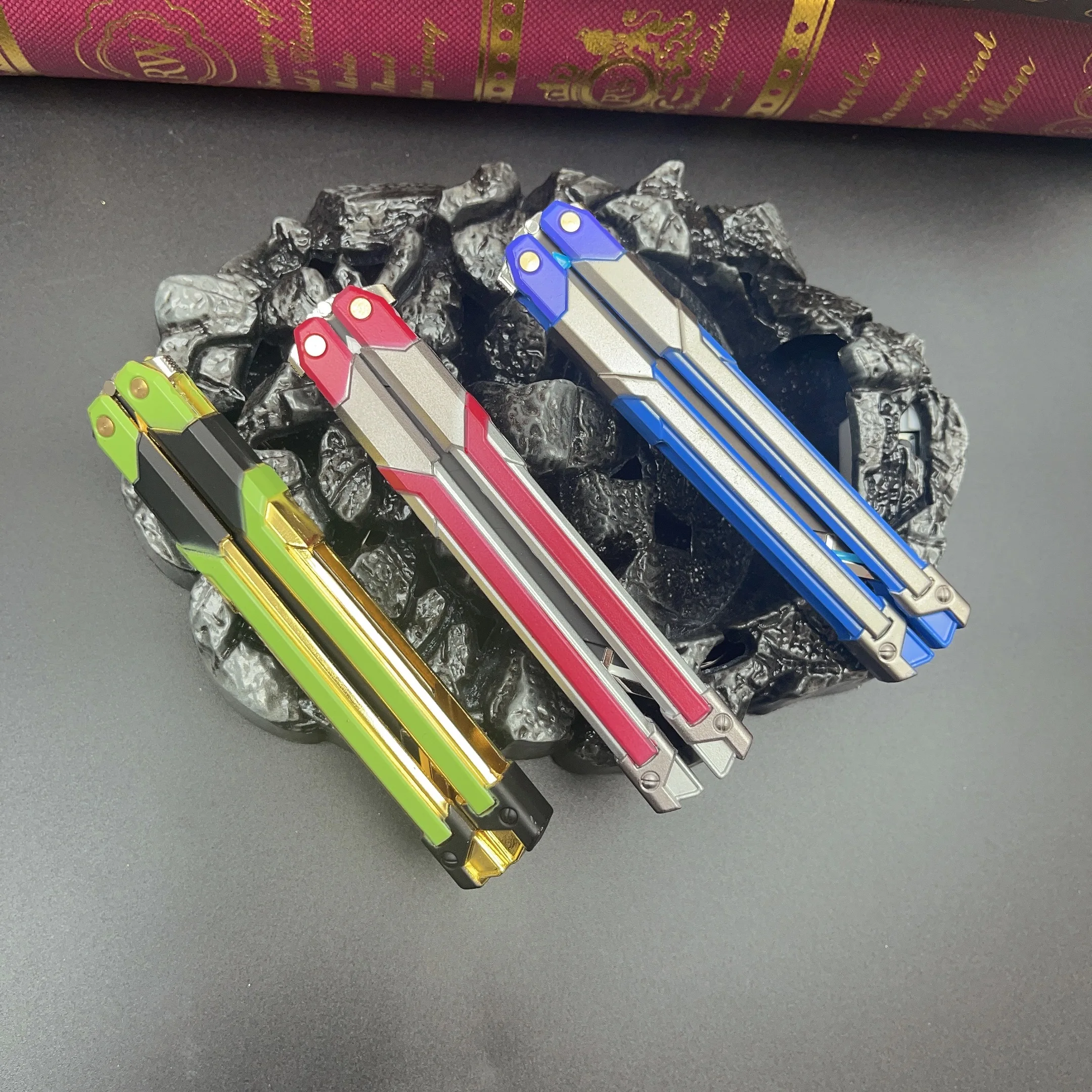 Valorant-Game-Merch-20CM-7-8in-RGX-Butterfly-Knife-Foldable-Zinc-Alloy ...