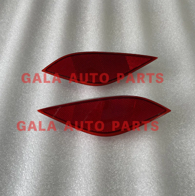 1-pair-Rear-Bumper-Reflector-Warning-Light-Red-For-Toyota-Prius-2019 ...