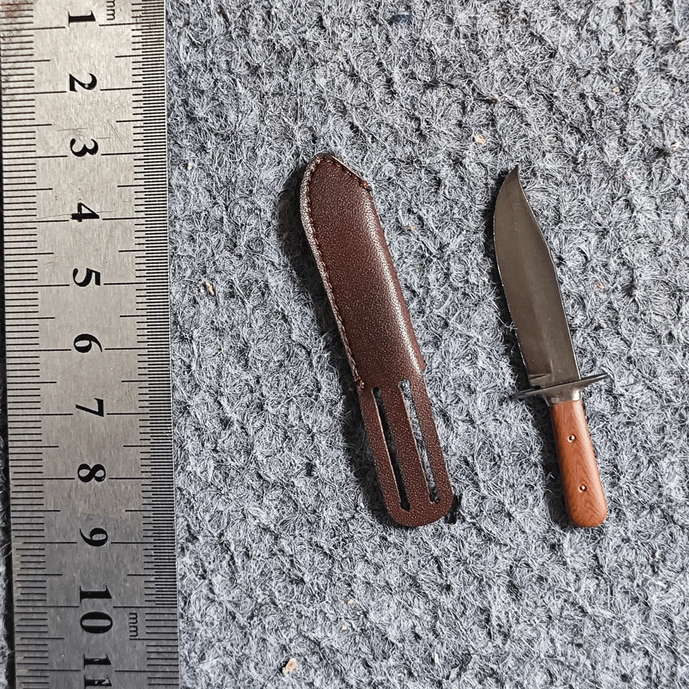 LimToys-Modelo-Cowboy-Dagger-LIM008-1-6-12-Figure.jpg
