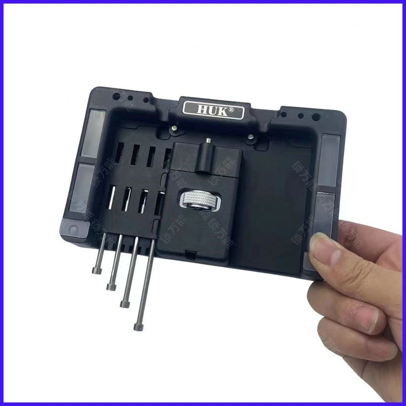 Originally-the-latest-version-of-the-second-generation-Huk-key-holder ...