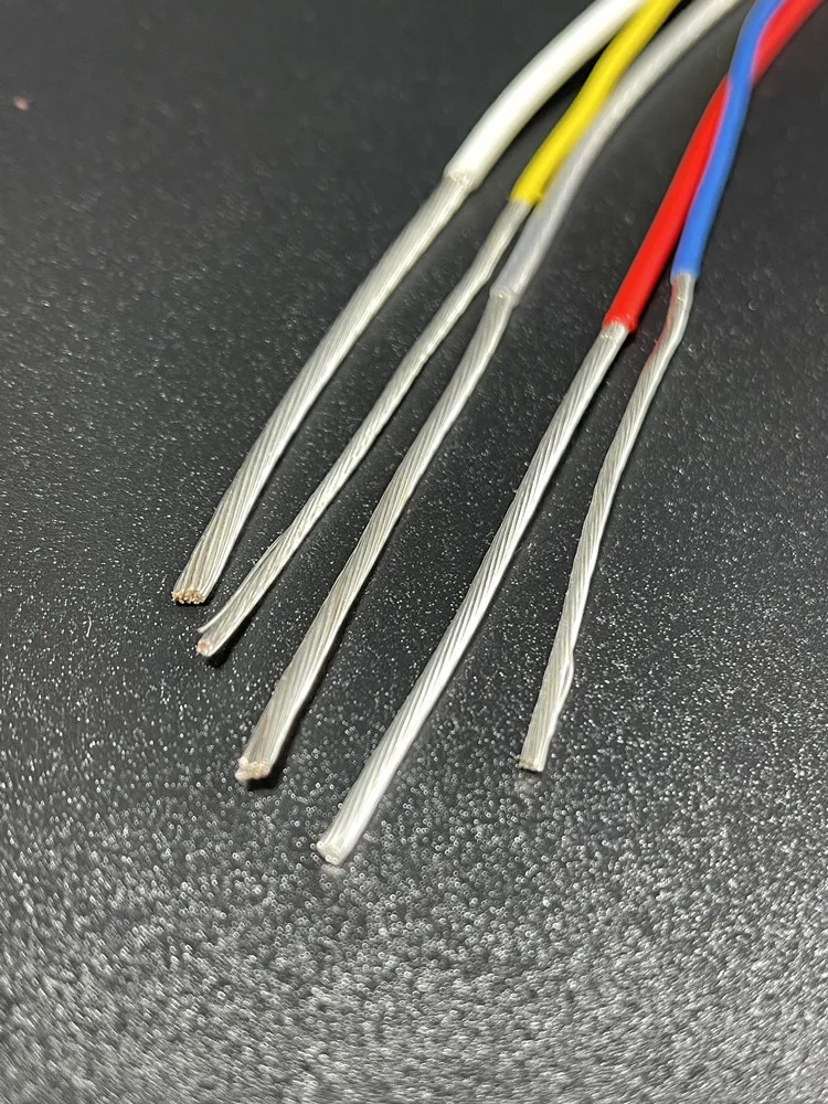 95mTeflon-silver-plated-wire-high-temperature-resistance-20-18-17-15-13-11-6-AWG-high.jpg