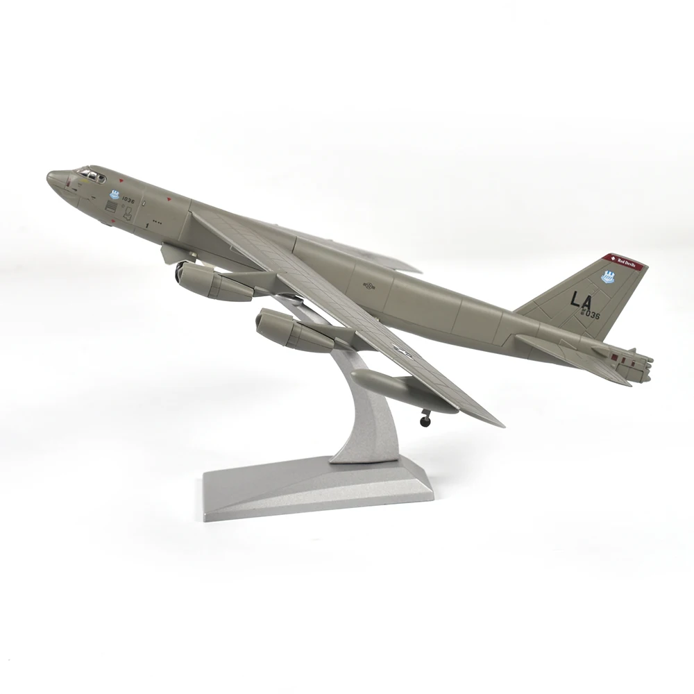 Jason-TUTU-B52-Bomber-Military-Model-Airplane-1-200-Scale-Alloy-Fighter ...