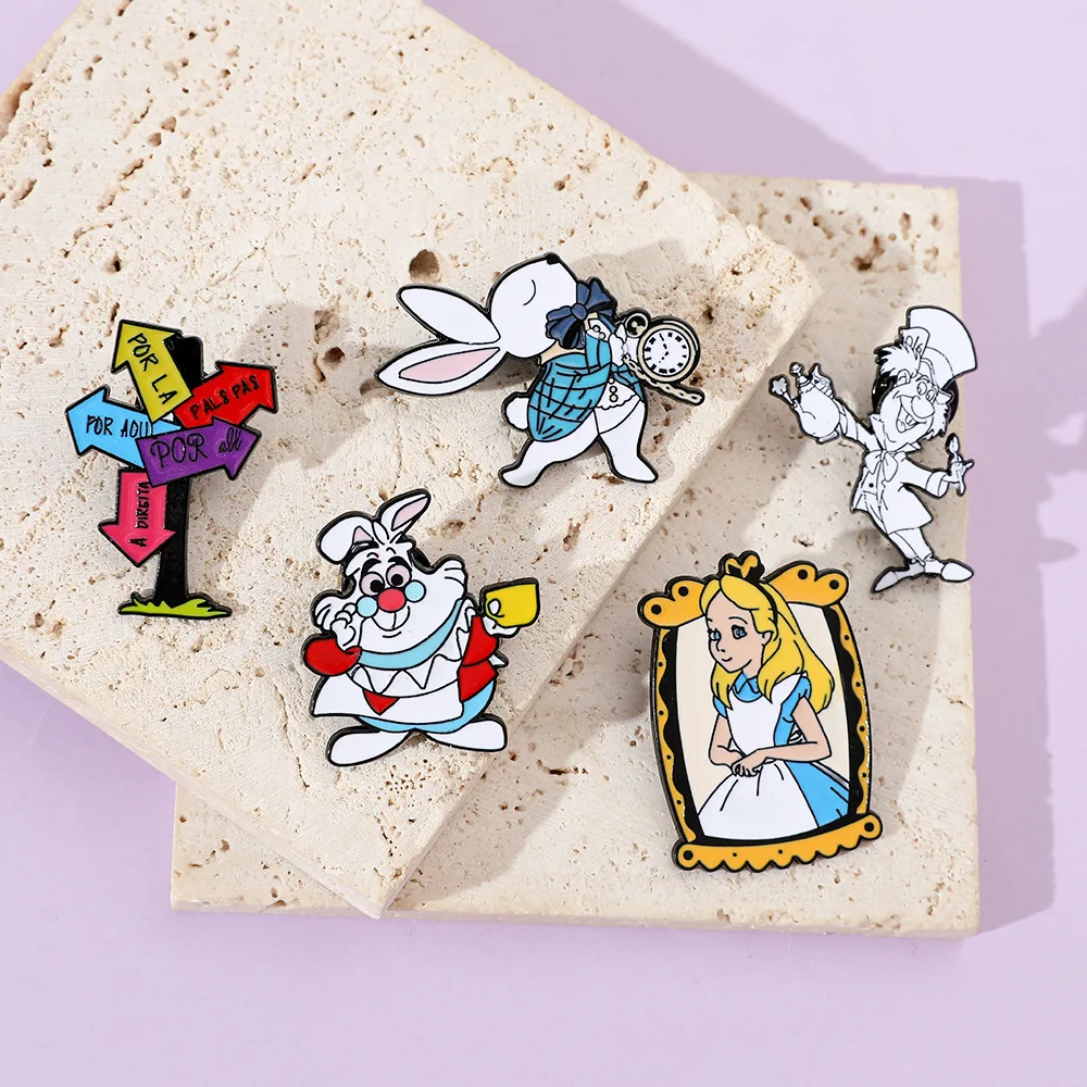 Disney-Cartoon-Movie-Alice-in-Wonderland-Figure-Brooch-Pins-for-Women ...