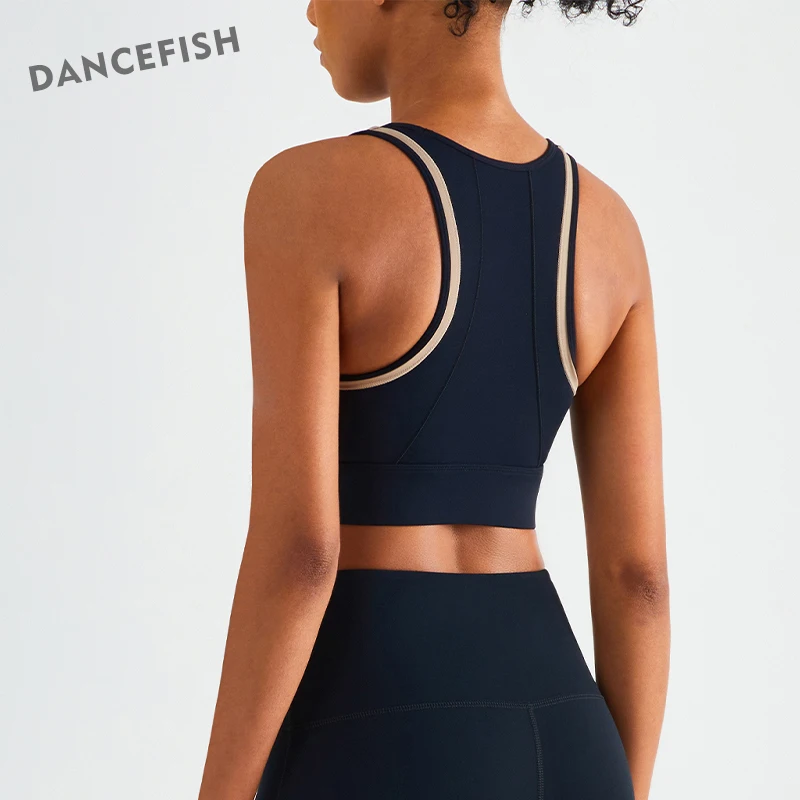 DANCEFISH Women Color Blocking Strip Design Chic Active Top Medium ...