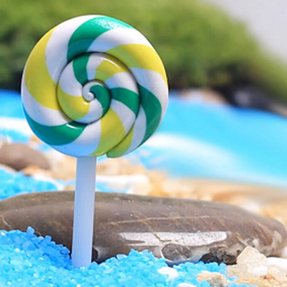 Mini Rainbow Lollipops