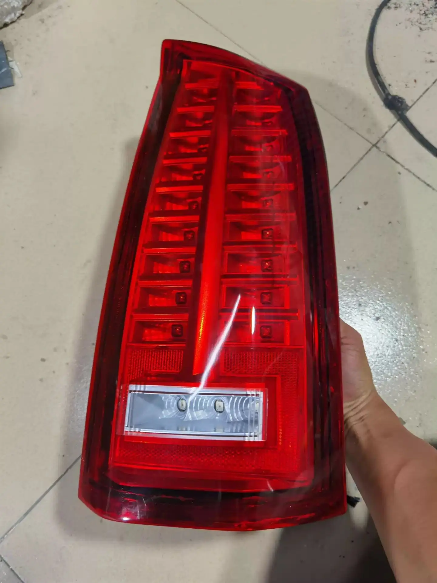 Car-Tail-Light-Taillight-for-Cadillac-CADILLAC-SLS-Brake-Driving ...