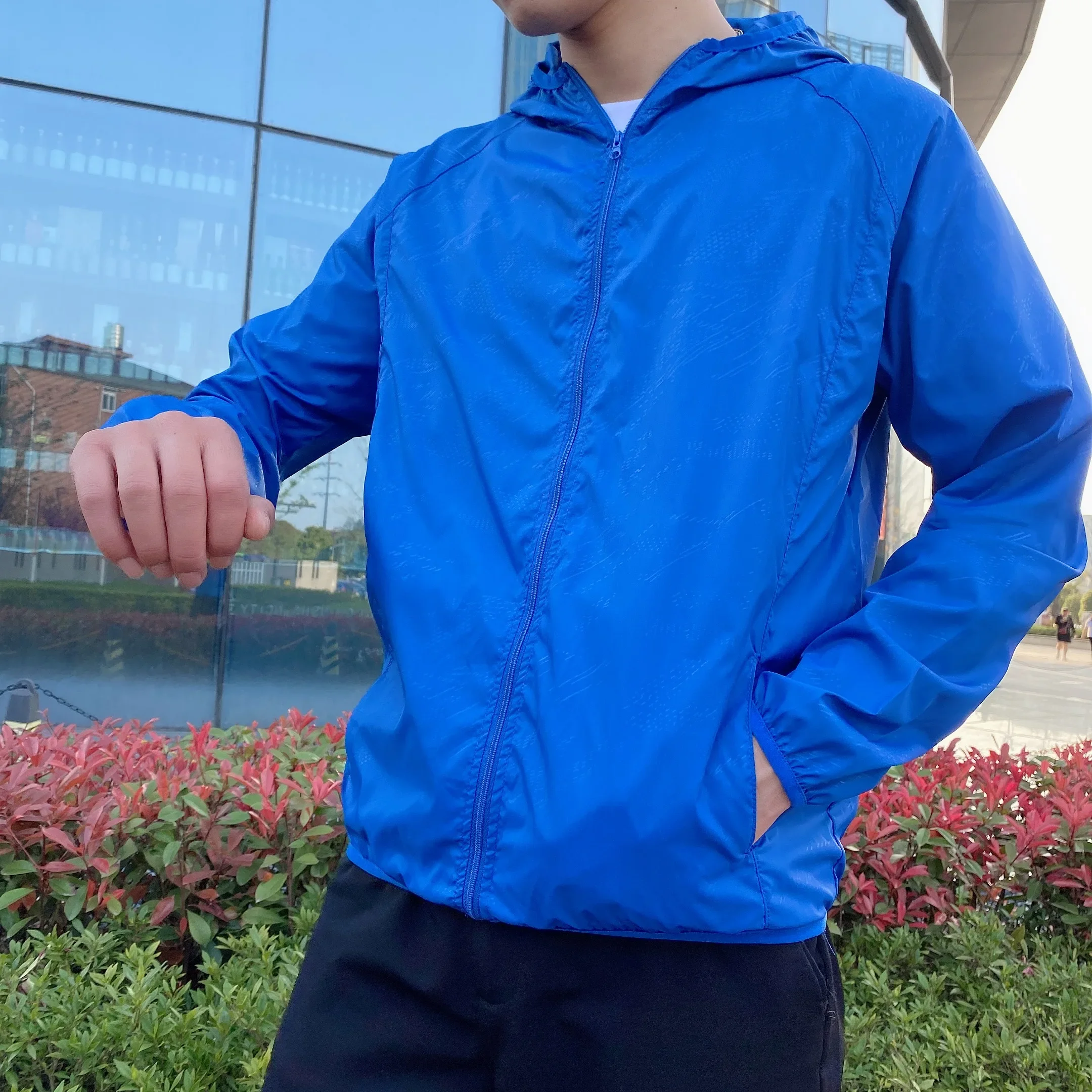 Casual Anti-scratch Windbreaker for Men Hiking Jacket Ultra Thin Sun ...