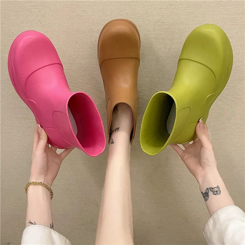 2022 nova marca feminina botas de chuva novas senhoras borracha andando ...