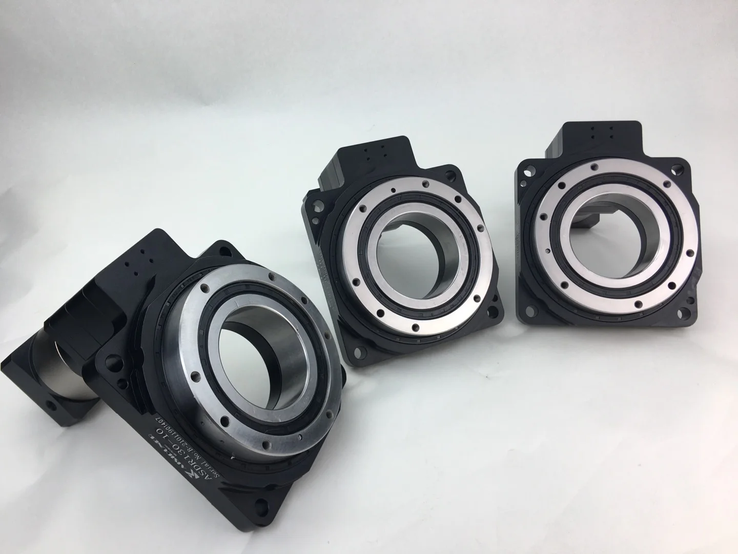 Hollow-rotary-table-hollow-rotating-platform-high-precision-reducer ...