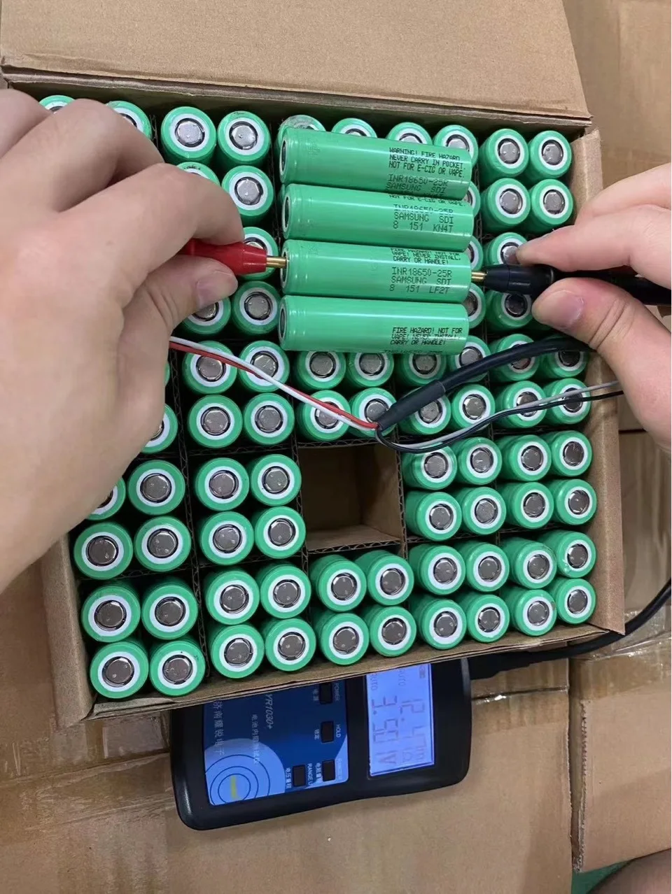 삼성 INR18650-25R 충전식 리튬 배터리, 18650