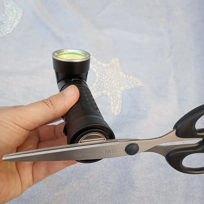 The Last Of Us Ellie Flashlight 90 Degree Rotate Swivel Head ...